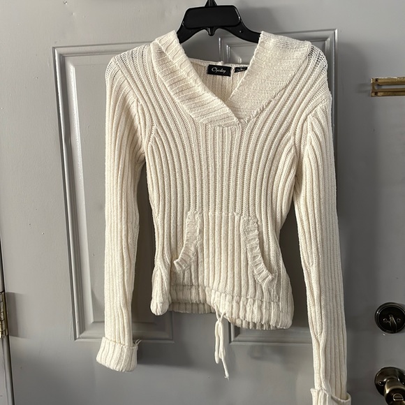 Chesley | Tops | Chesley Cream Colored Sweater | Poshmark